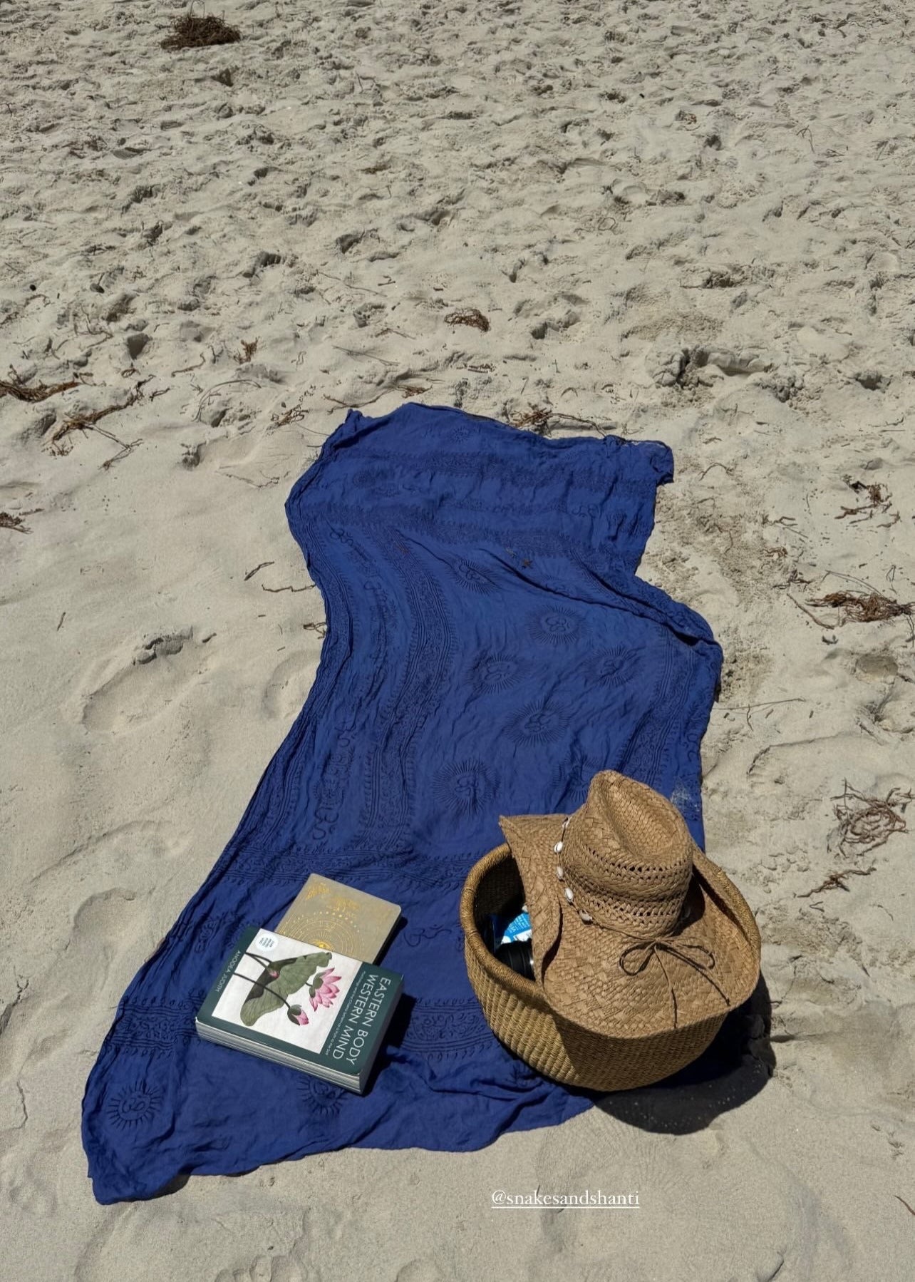 OM SARONG - BLUEBERRY – Snakes and Shanti